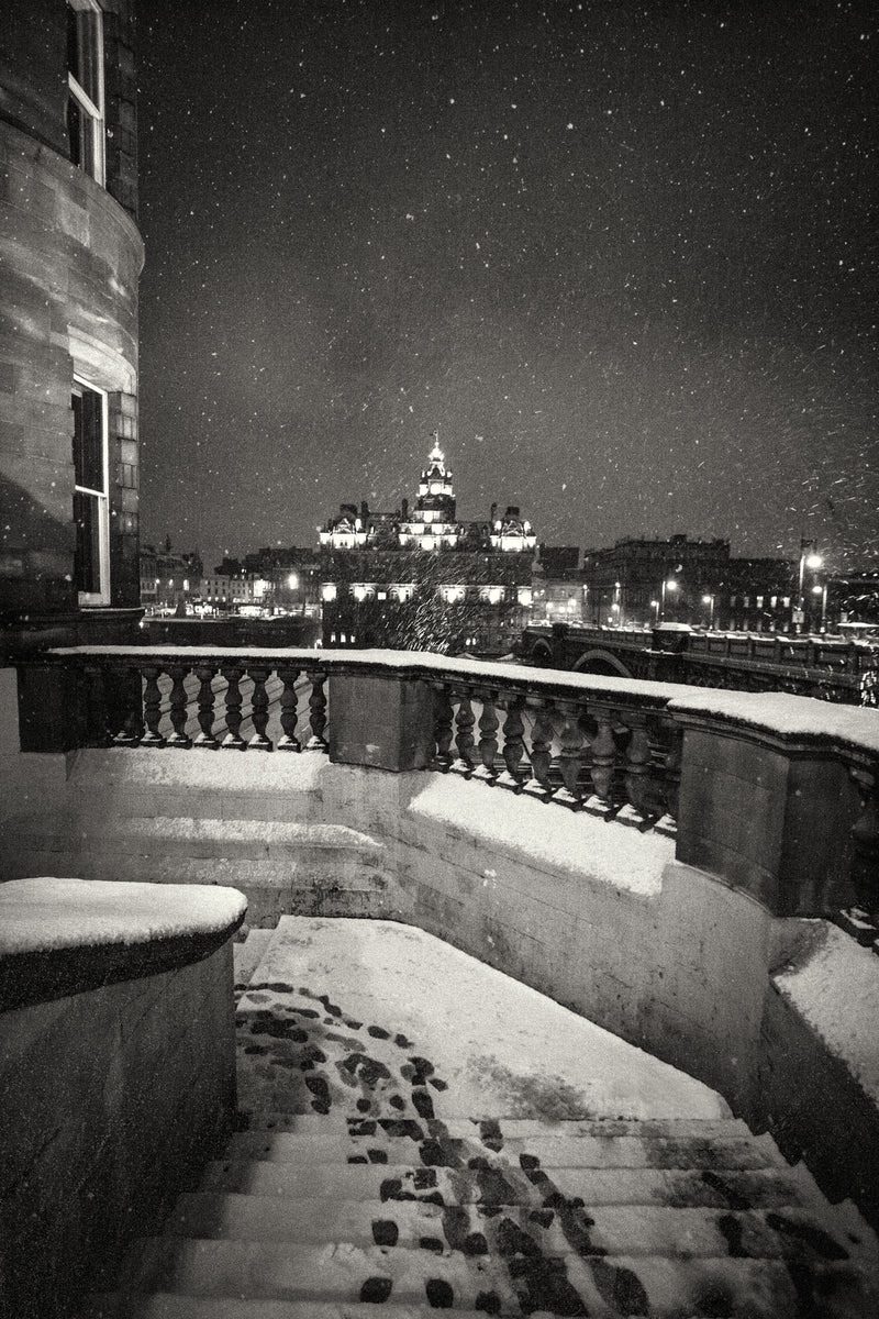 Edinburgh - Scotsman steps in the snow – Winram Gallery